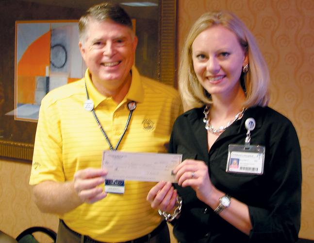 Kiwanis Club of Alcoa presents $3,000 to ETCH | Community ...
