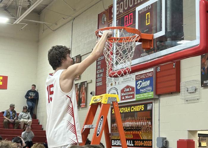 Heritage wins first region tournament championship, will host ...