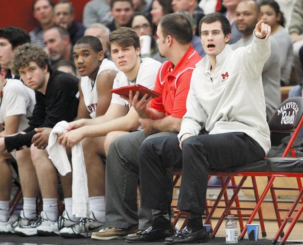 In coaching two sports, Maryville’s Derek Hunt does what few can ...