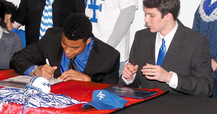 Tyler Vaught inks with Air Force, calls signing 'a pretty big deal ...