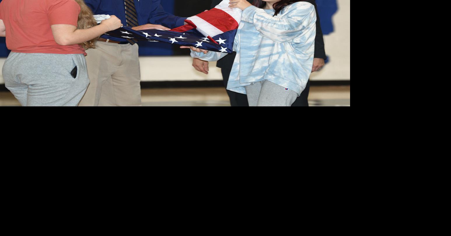 Rep. Tim Burchett gives U.S. Capitol flag to Eagleton College and ...
