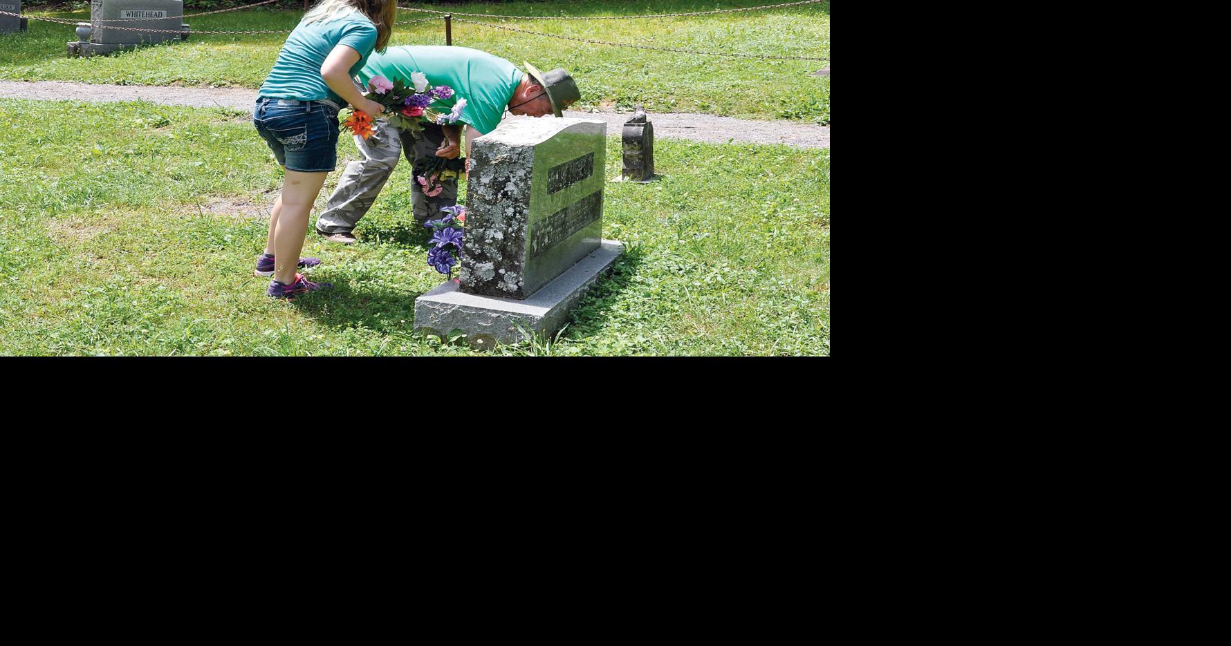 Ties that bind: Cades Cove heritage celebrated with Decoration Day ...