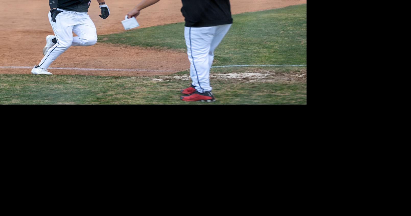 Tripp Everett shoves, Gavin Craig goes yard as Rebels down William ...