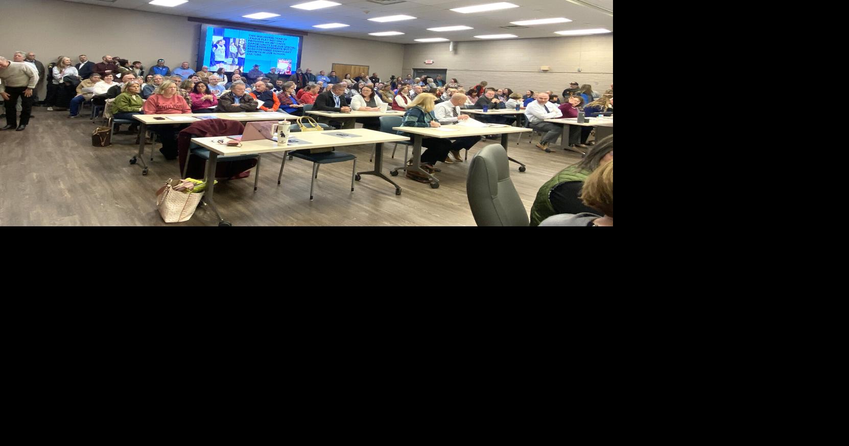 Blount County Board votes yes on agreement with David Murrell | News ...