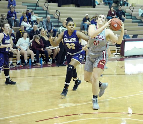 Klaire Varney shakes off injury, leads big Maryville College victory ...