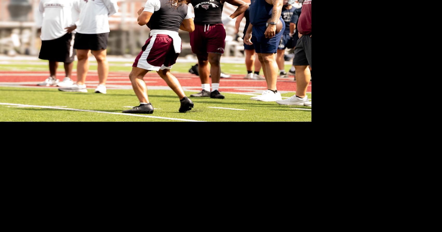 Quarterback Thomas Manu takes reins of Alcoa football starting job ...