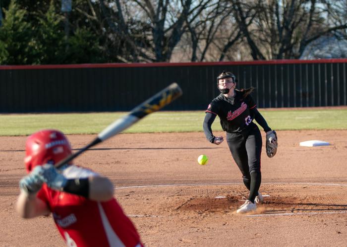 Maryville softball opens 2025 season with win over Heritage | Sports ...
