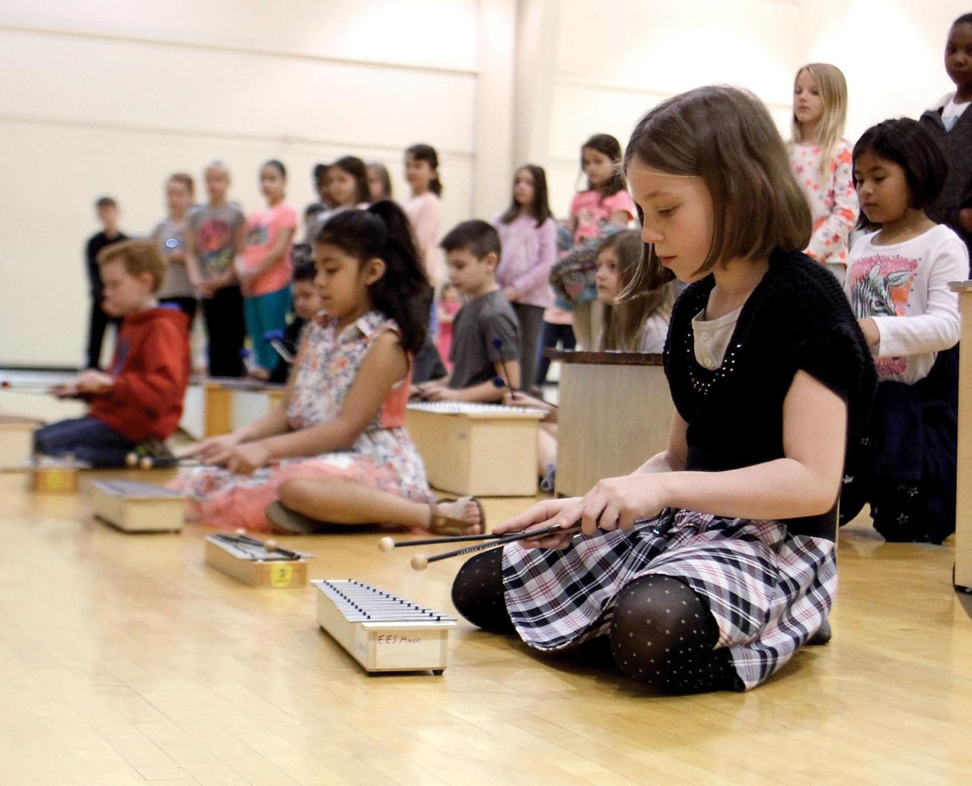 Eagleton Elementary students perform book-based musicals | News ...
