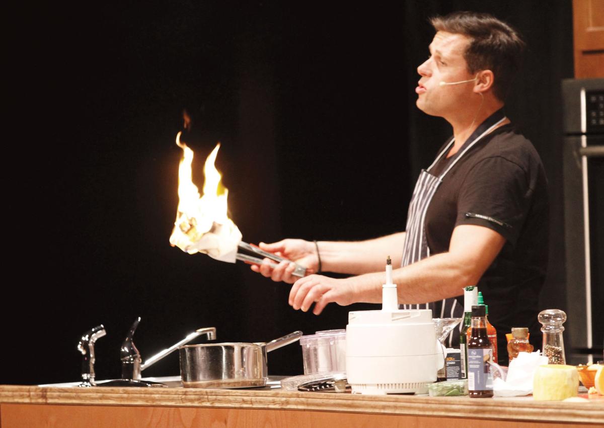 Celebrity Chef Jon Ashton entertains at cooking show | News ...