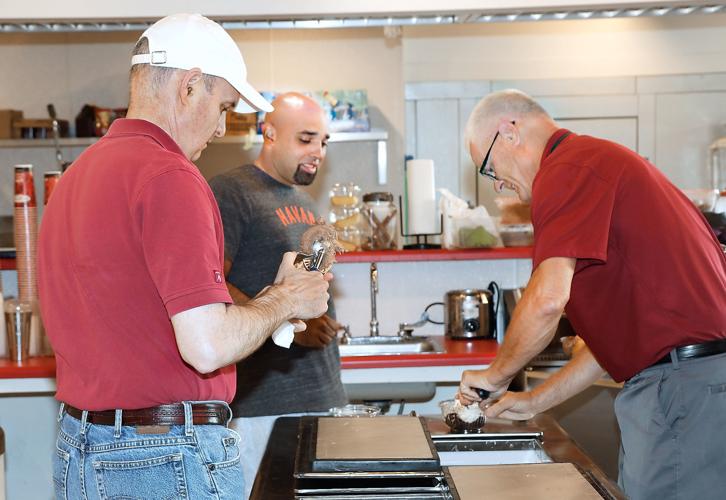 Raul Placeres to replace Randy Lambert as Maryville College men's ...