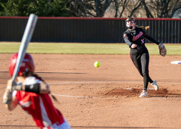 Maryville softball opens 2025 season with win over Heritage | Sports ...