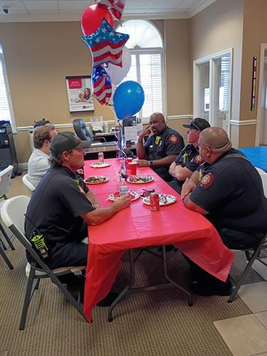 Simmons Bank serves lunch to local fire, police personnel | Community ...