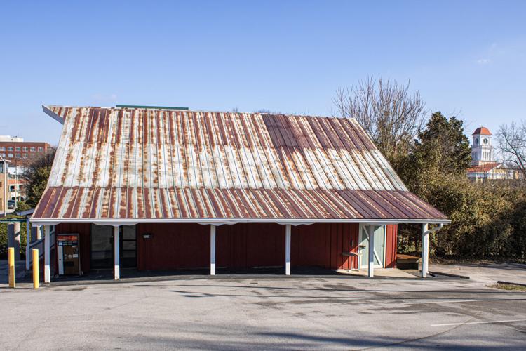 Amburn's Market returns to red barn in downtown Maryville | News ...