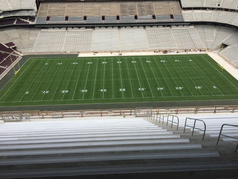 Kyle Field lines are drawn | Sport | theeagle.com
