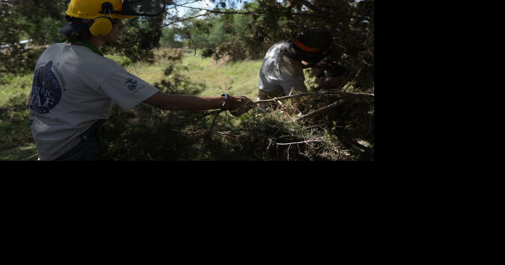 Aggie Bonfire volunteers clearing way for flood recovery