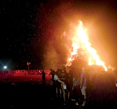 Student Bonfire celebrates A&M camaraderie