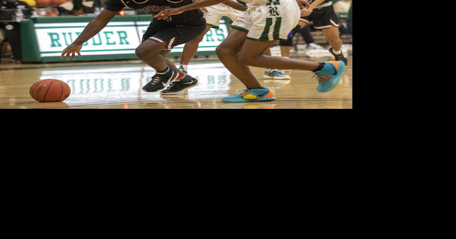 A&M Consolidated boys basketball team uses big second half to beat Rudder