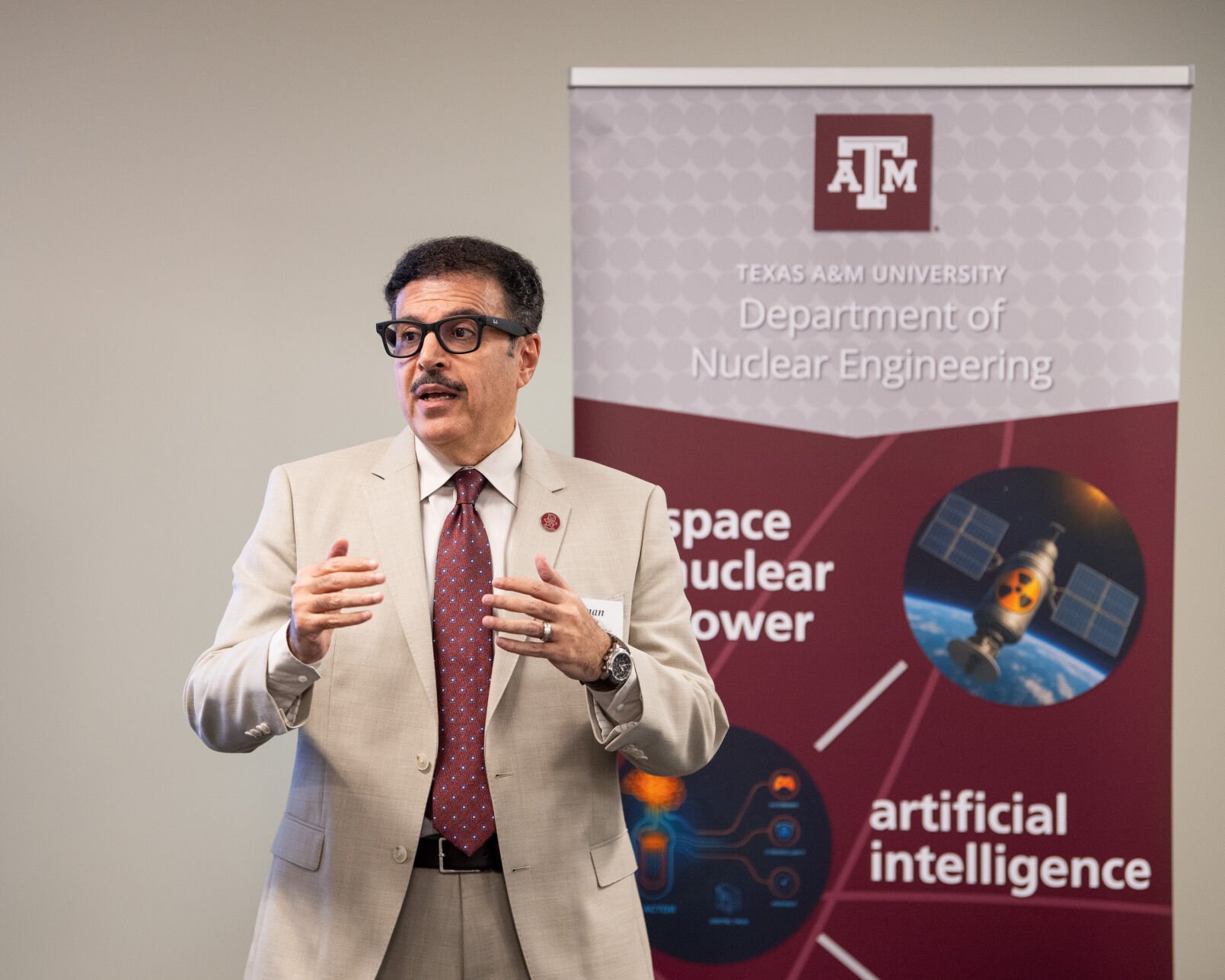 Dignitaries flock to see Texas A&M's nuclear reactor