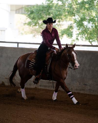 Georgia equestrian team builds early lead on A&M