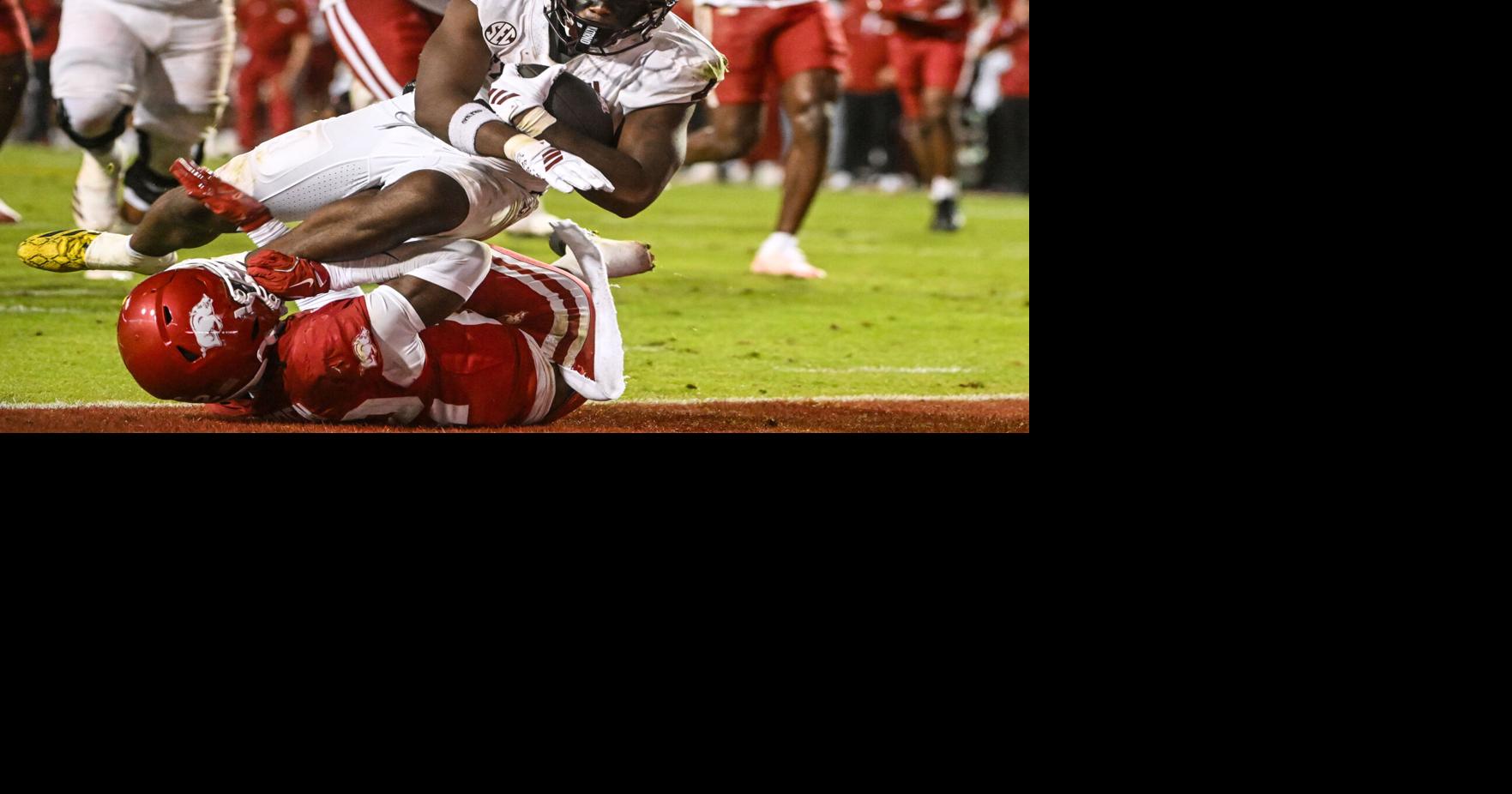 Aggies edge Razorbacks for best start since 1994