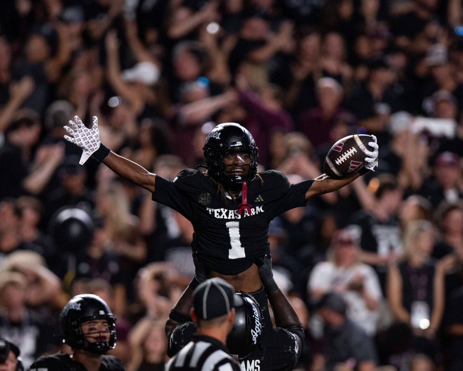 Craver, Concepcion help A&M streamroll Mississippi State