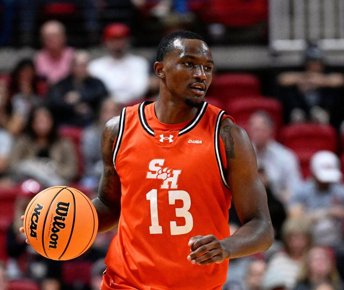 Sam Houston tramples the Idaho Vandals