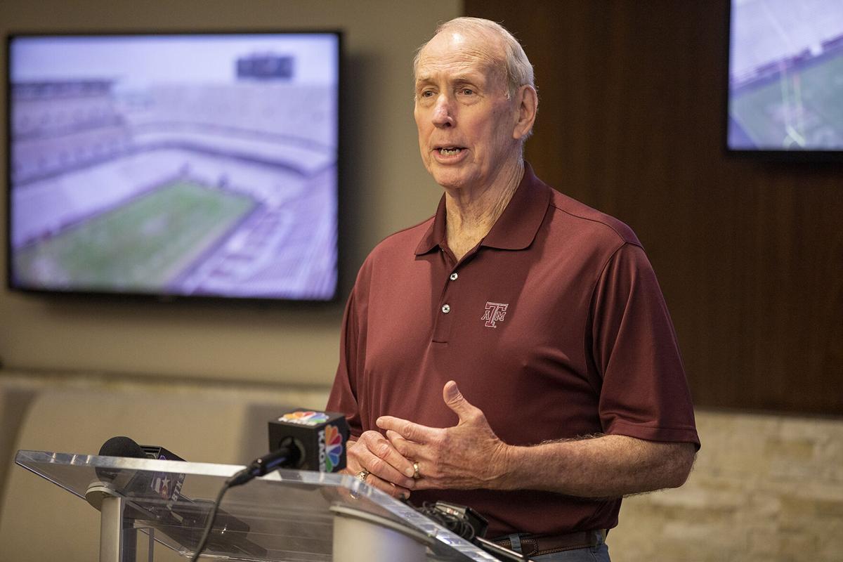 R.C. Slocum shares story on beating cancer, encourages preventative care