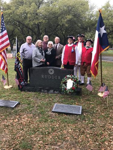 Anniversary of Earl Rudder’s death commemorated with graveside ceremony