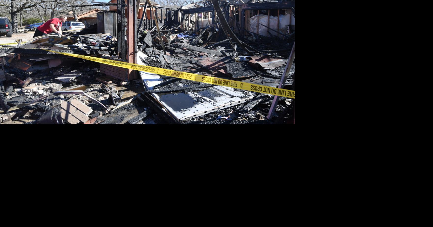 Fire displaces residents from Bryan complex