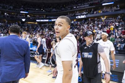 CJ and Simeon Wilcher bros making NCAA family memories