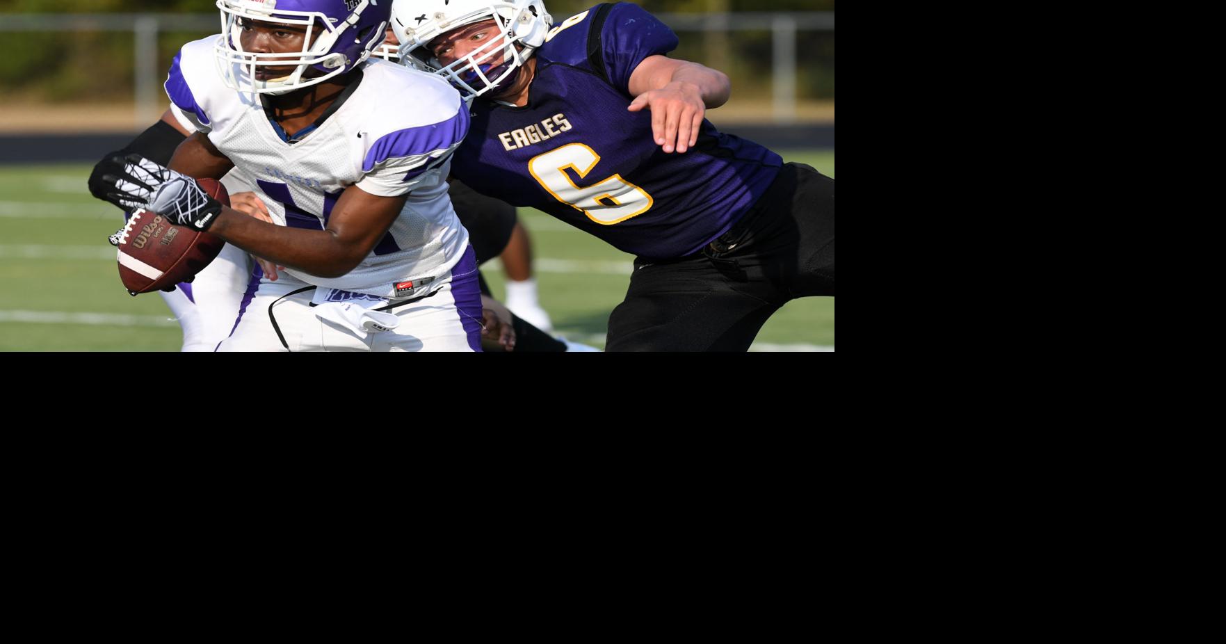 Third-ranked Calvert ready to hit the ground running for football season