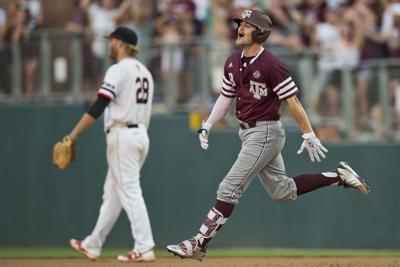 Pennington's eye healing in time for College World Series