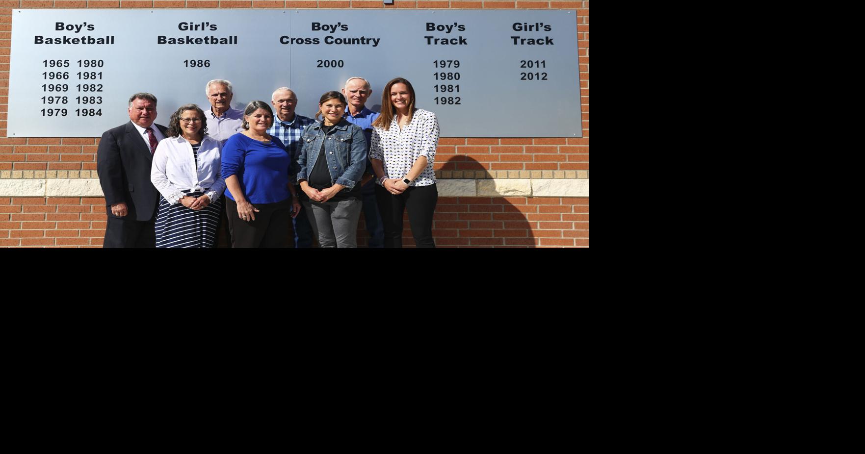 Snook celebrates its state championship history with new display ...