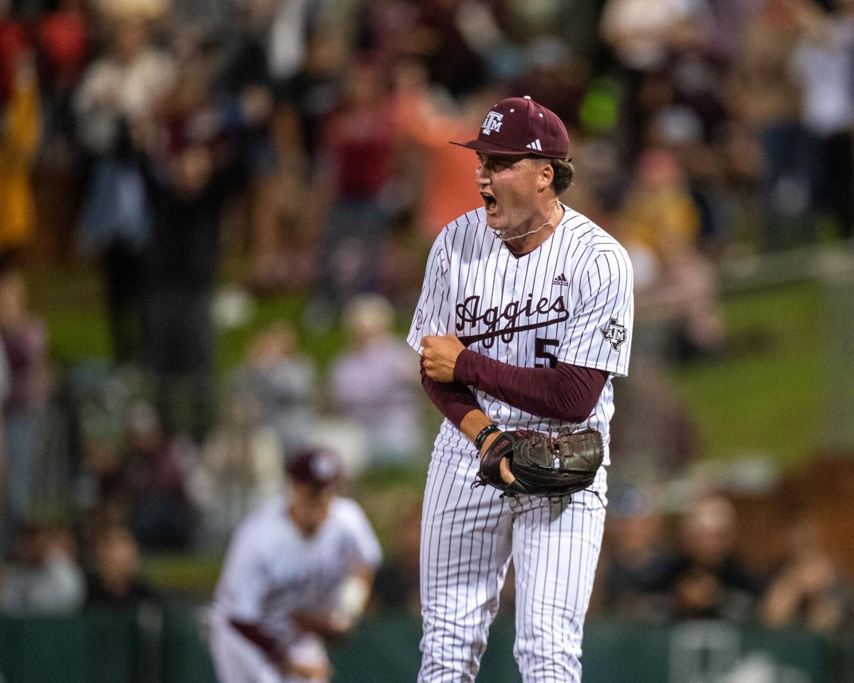 Evan Aschenbeck finalist for stopper of the year award