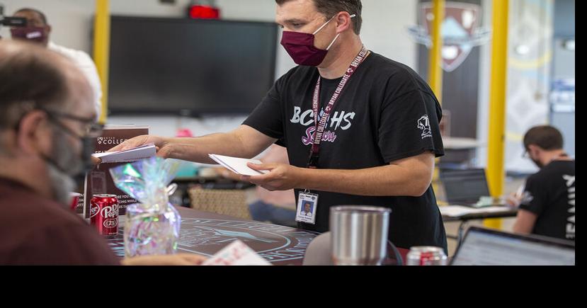 Bryan ISD Education Foundation honors teachers with gift cards