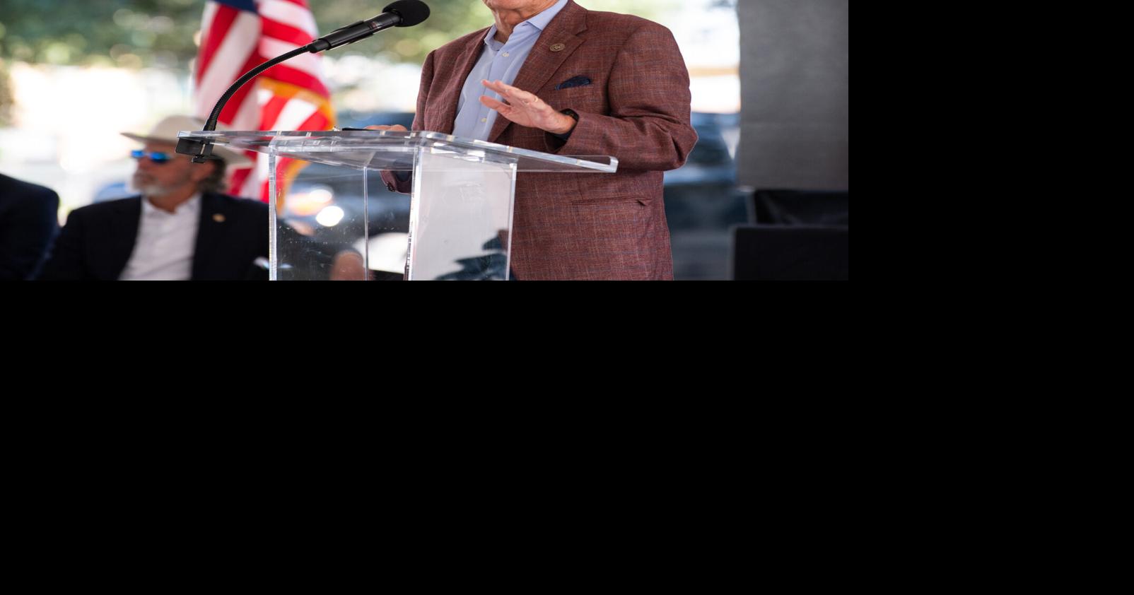 TAMU Regents Chairman Albritton recovering from a fall