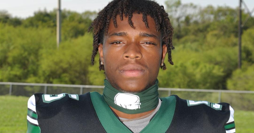 Rudder grad Keithron Lee suspended from Texas football team following ...