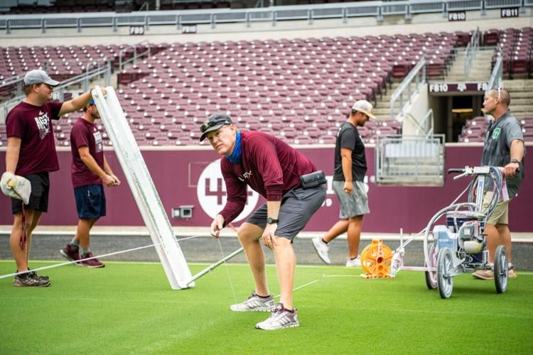 Craig Potts, Texas A&M's AD of sports fields, retires after 27 years of ...