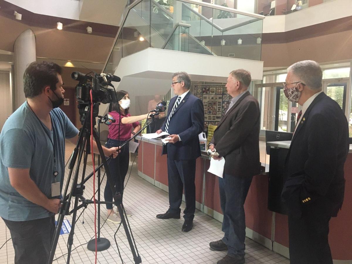 Bryan mayor, Brazos County judge sign order requiring masks in businesses