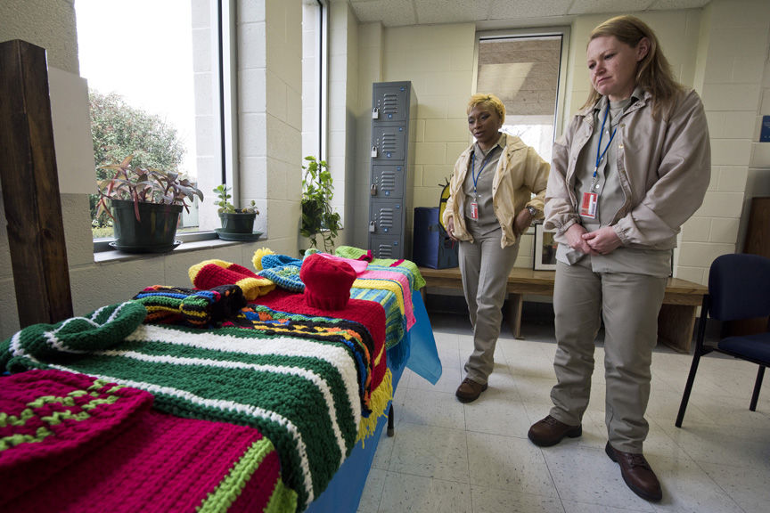 Knitting for the future: Program helps inmates, infants | Local News ...