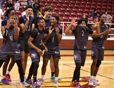 Bryan boys rally to nip Waco Midway; Vikings will play Duncanville on ...