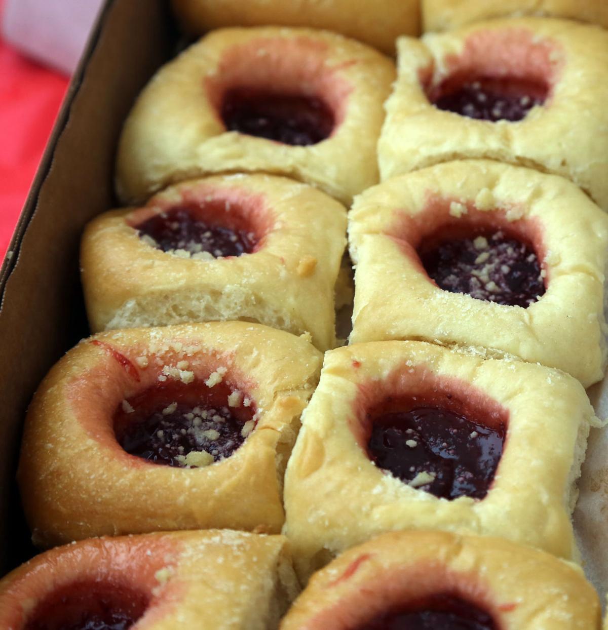 Popular Caldwell kolache bakery coming to Downtown Bryan in December ...