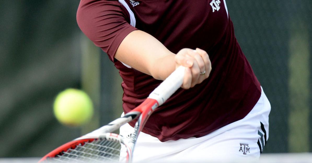 Pierson enjoying playing for Texas A&M women's tennis coach Joffe