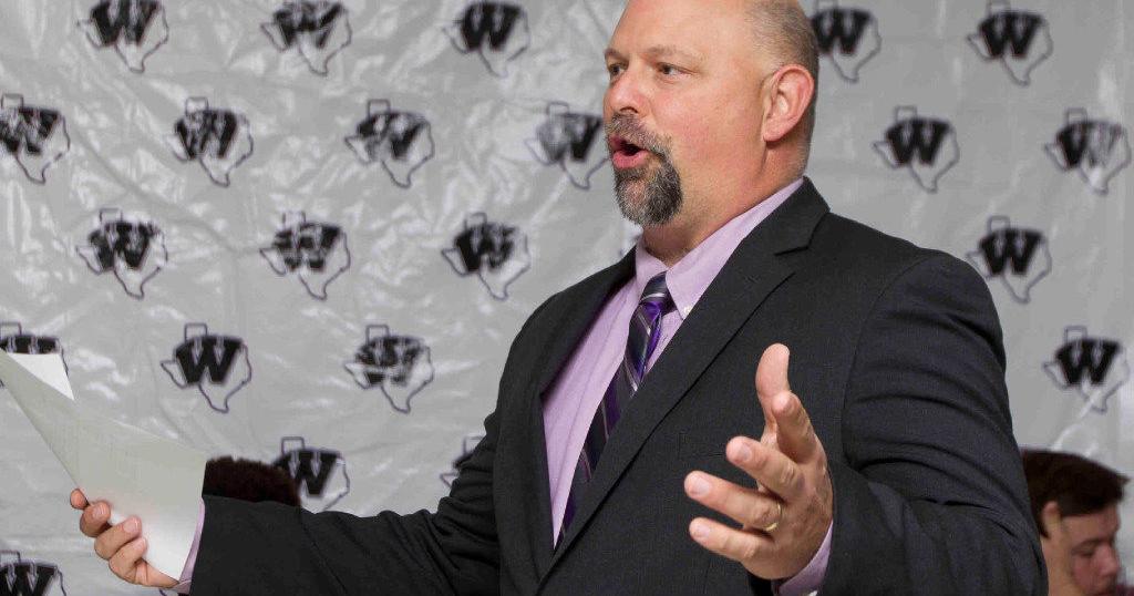 Eric Ezar named Rudder football coach and campus coordinator