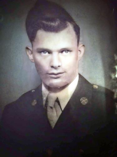 After pandemic pause, veteran tributes return