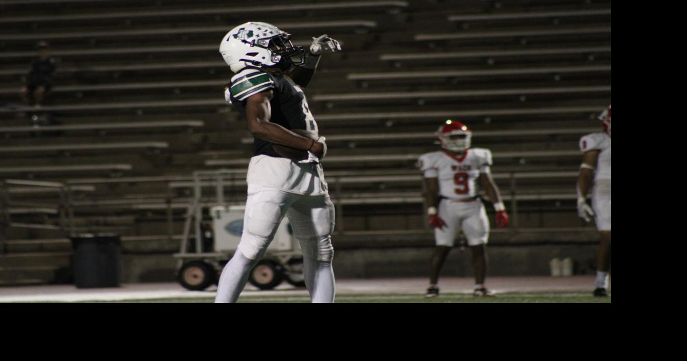 Rudder football team wins big on Senior Night, miss playoffs