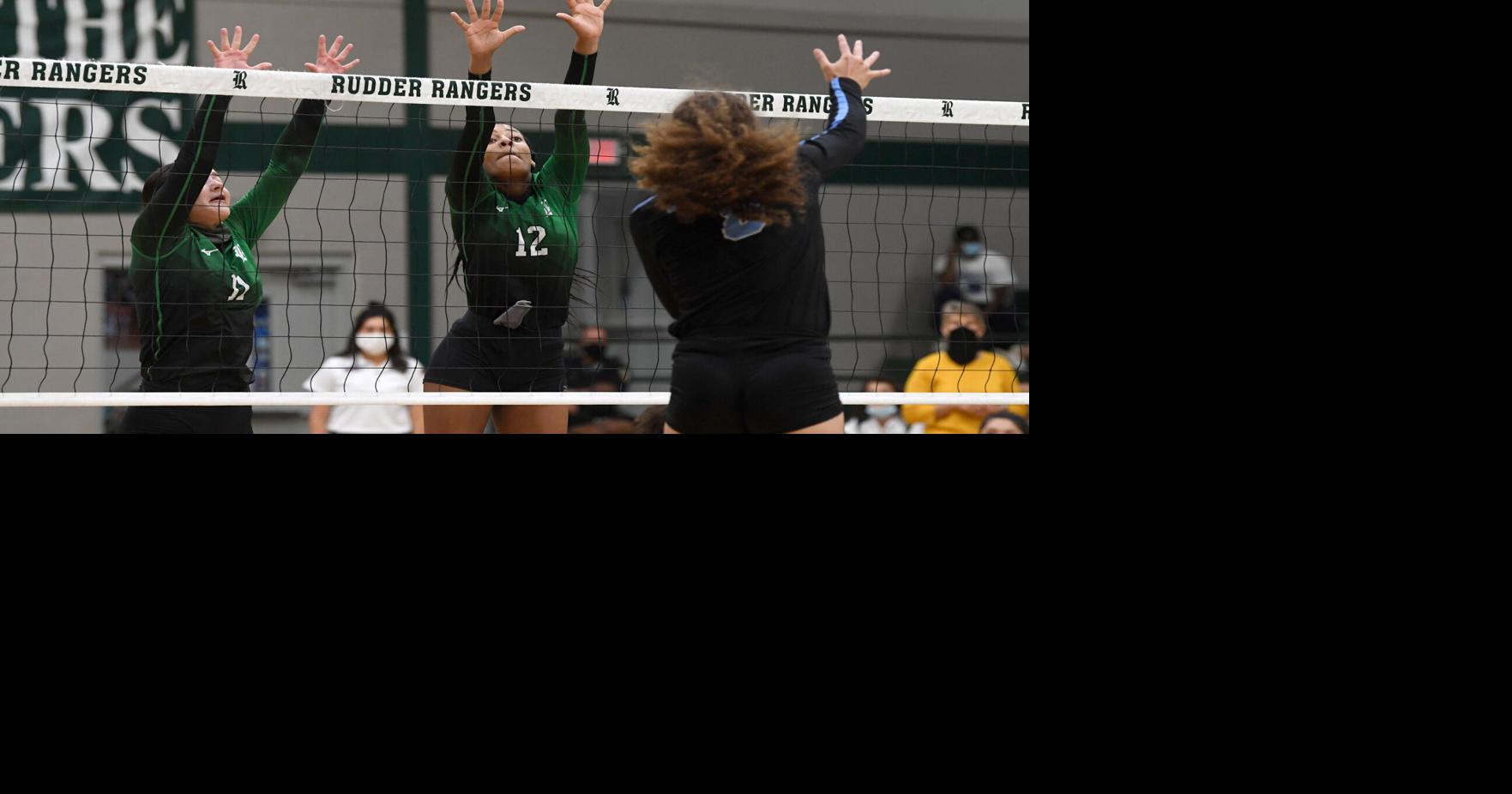 Rudder volleyball team defeats Katy Paetow in four sets
