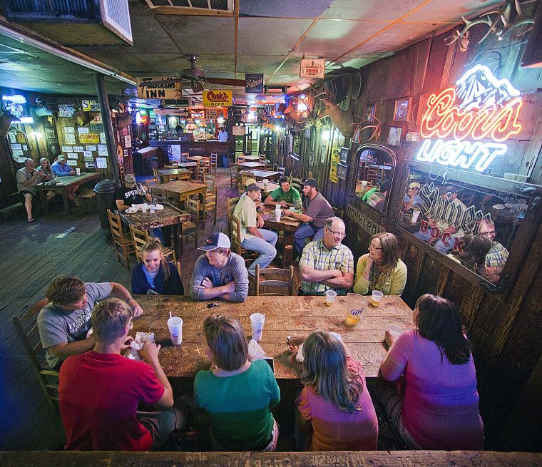 Dixie Chicken turns 40