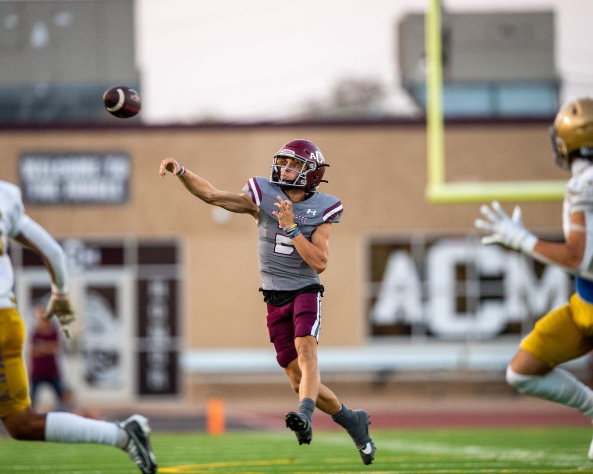 Consol QB Will Hargett leads Tigers over Tigres