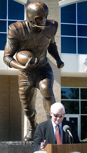 John David Crow passed away last night, A&M officials confirm